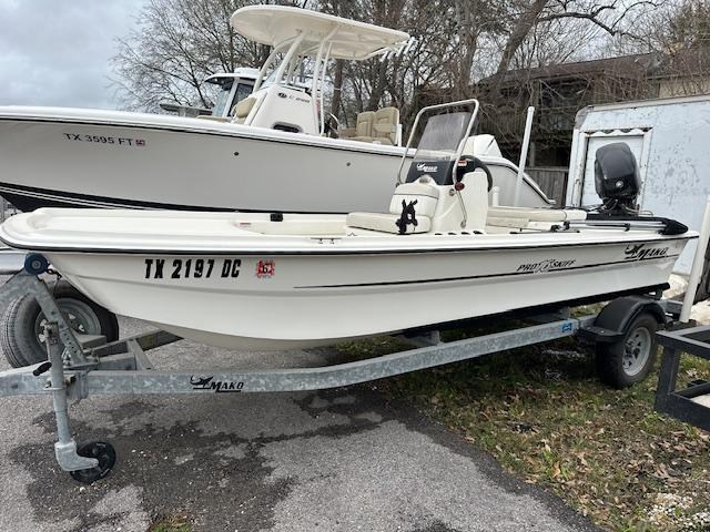 2015 Mako Pro Skiff 16 CC| 15' - Novielli Boats