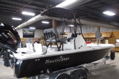 2023 NauticStar 227 XTS| 23′ – Novielli